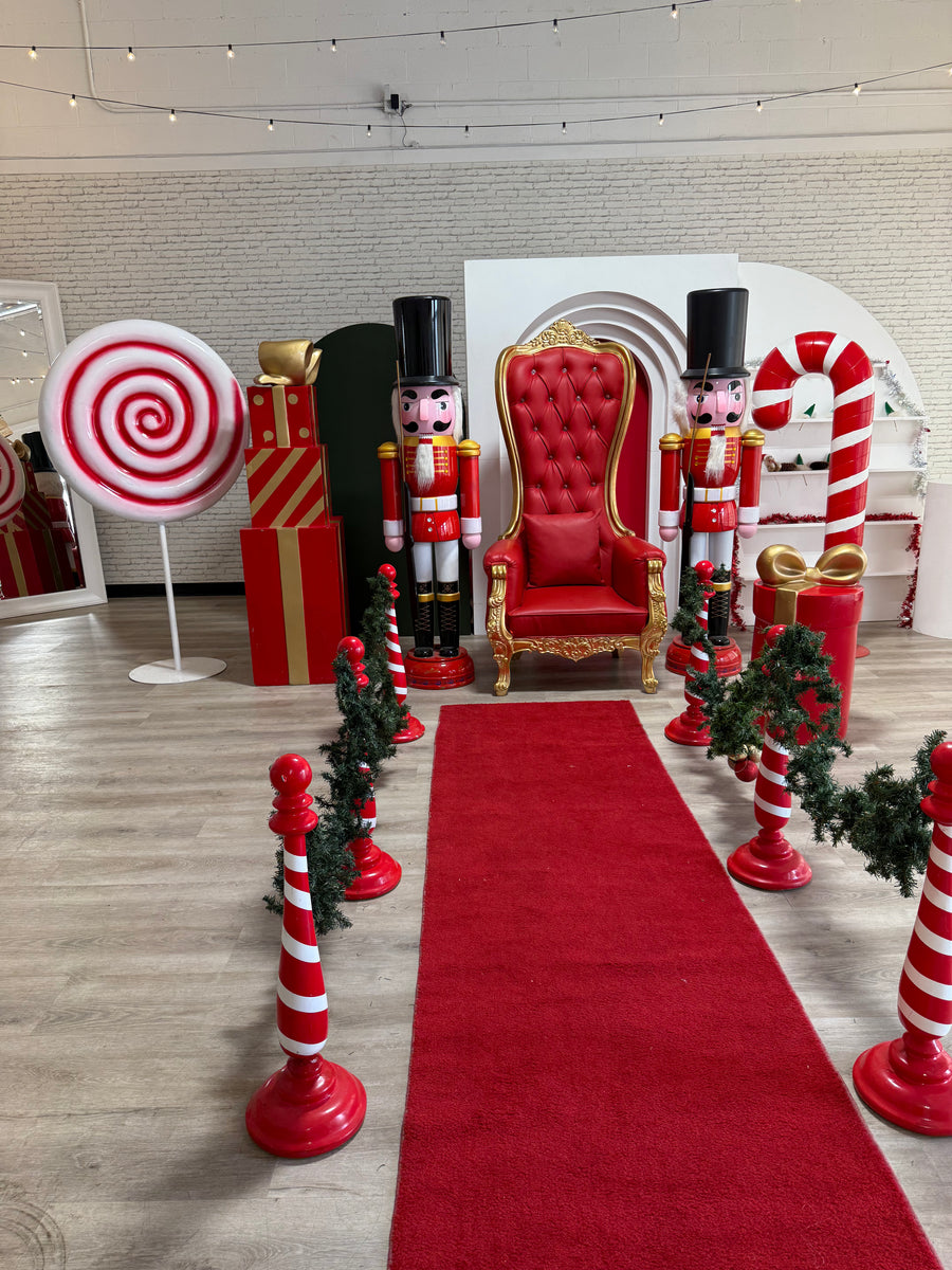 Christmas Props and Decor Rental - Toronto – Castle Mania